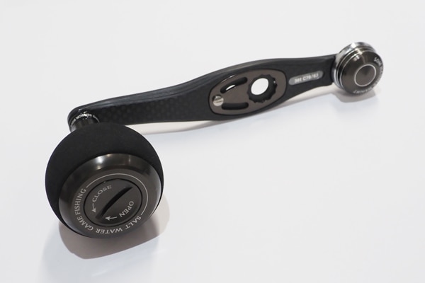 スタジオオーシャンマーク/カスタムベイトハンドル CBLACK GEAR AG41