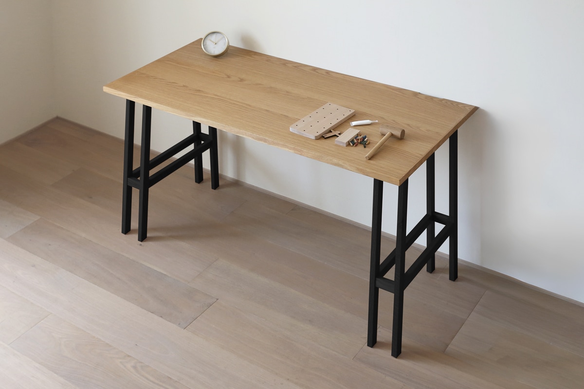 PLAIN DESKオーダー 無垢天板 ・幅 60～240 cm・奥行き 45～70cm ウォルナット