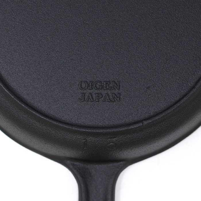 南部鉄器 及源鋳造 ミニフライパン 15cm 南部鉄 日本製 鉄分補給 OIGEN 及源 オイゲン 直火 スキレット アウトドア キャンプ ミニパン （z） 【別倉庫発送】 送料無料