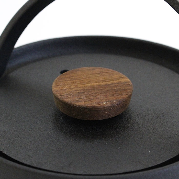 南部鉄器 小泉誠デザイン 南部池永 tetuシリーズ 鉄瓶 IH対応 1L