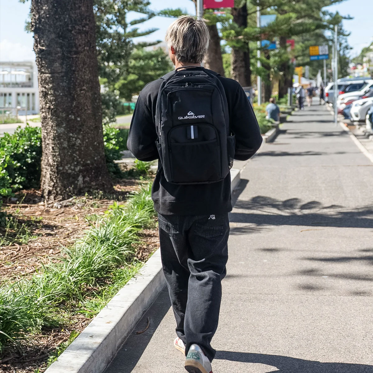 QUIKSILVER クイックシルバー バックパック リュック 32L A4収納 PCポケット 保冷ポケット 通勤 通学 サーフィン 人気 ...
