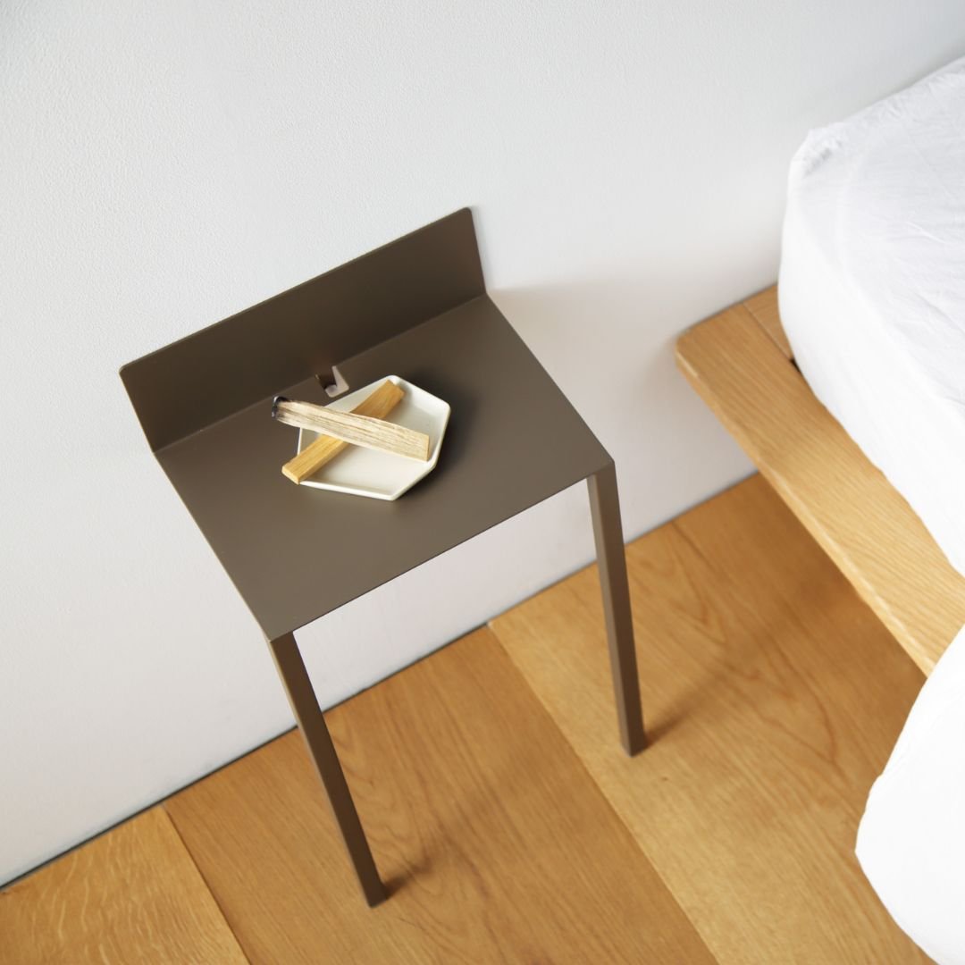 【ideaco】 スチールファニチャー ウォールテーブルB5｜すべての商品｜kurasso（クラッソ）