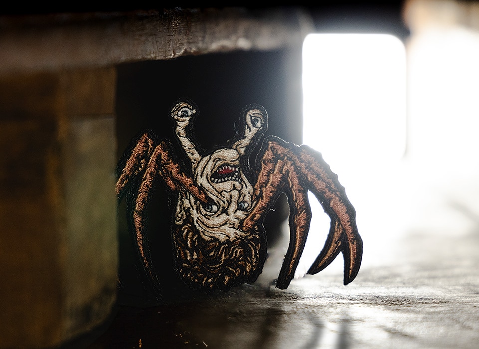 【ゆうパケット対象 】PDW The Thing Crawler Morale Patch | KINRYUオンラインストア