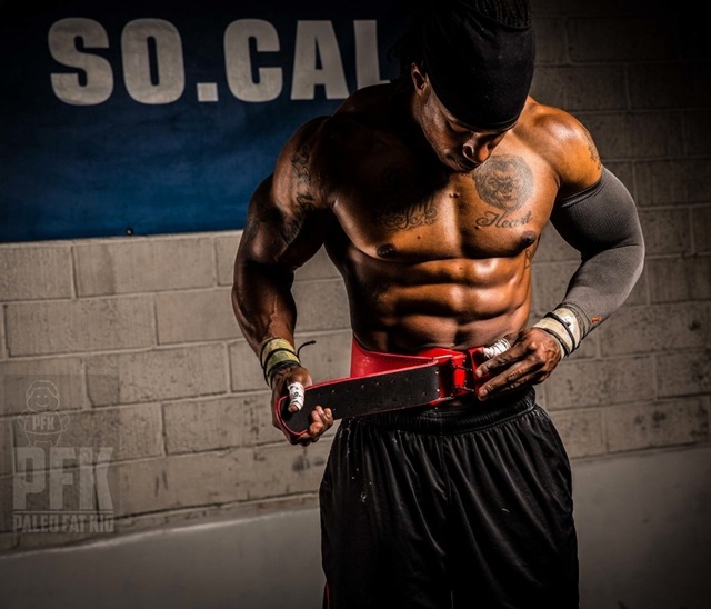 【Unbroken Designs 50%OFF】Matte Red 10センチ レザーベルト