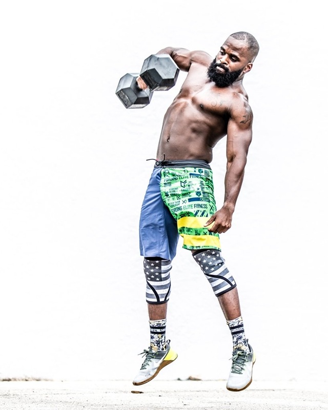 【Unbroken Designs 50%OFF】Stars & Stripes ニースリーブ